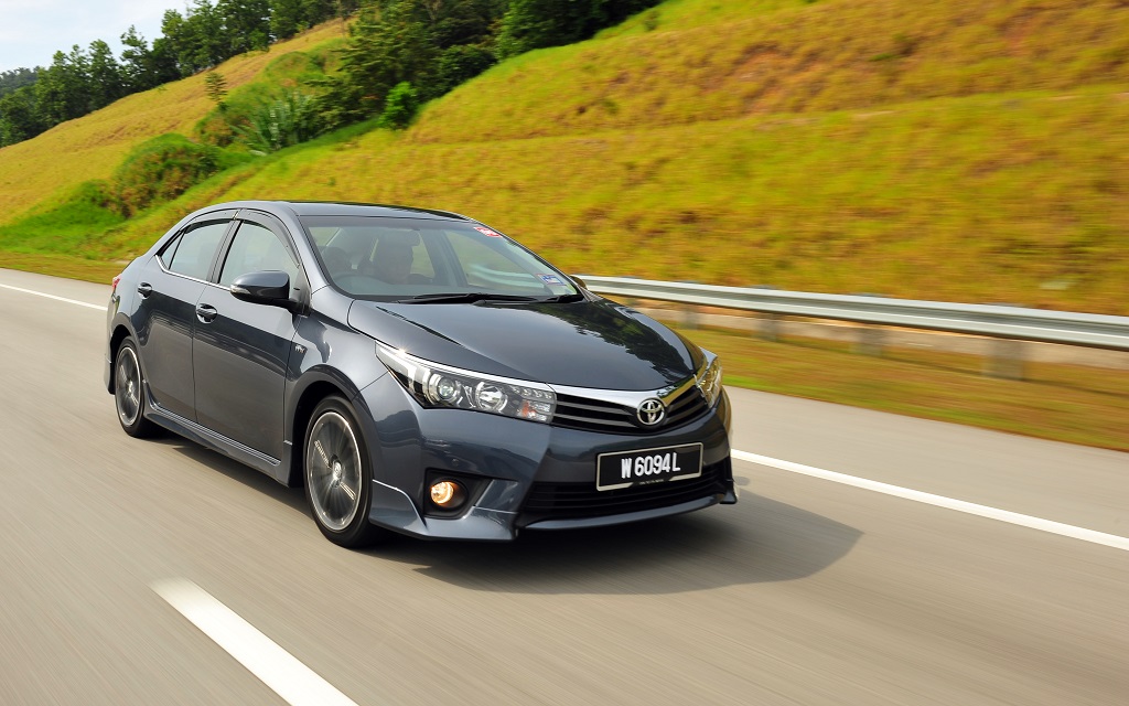 Toyota Corolla Altis 2014