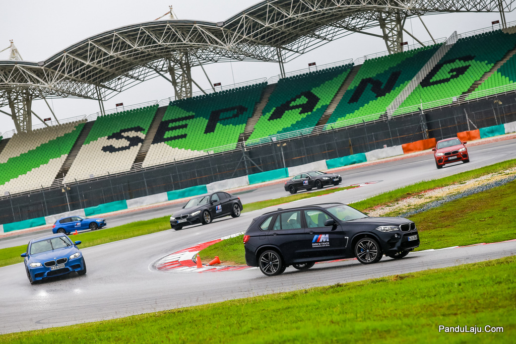 BMW M Track Experience Malaysia 2015 - BMW M4 GTS Buat Penampilan Khas