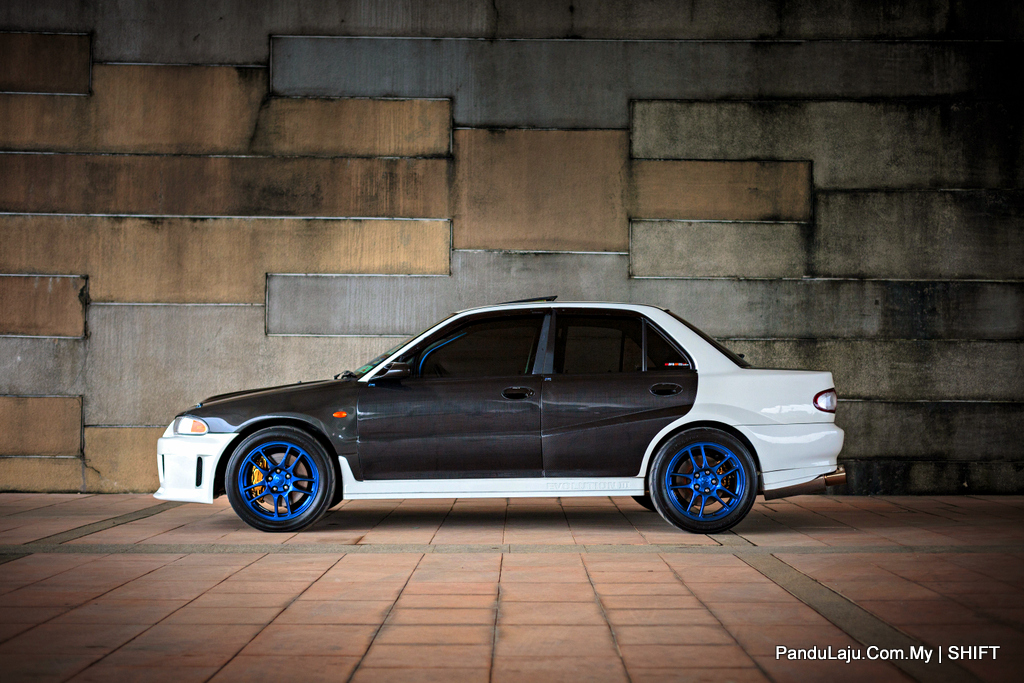 Mitsubishi Lancer CB8A Tak Gentar