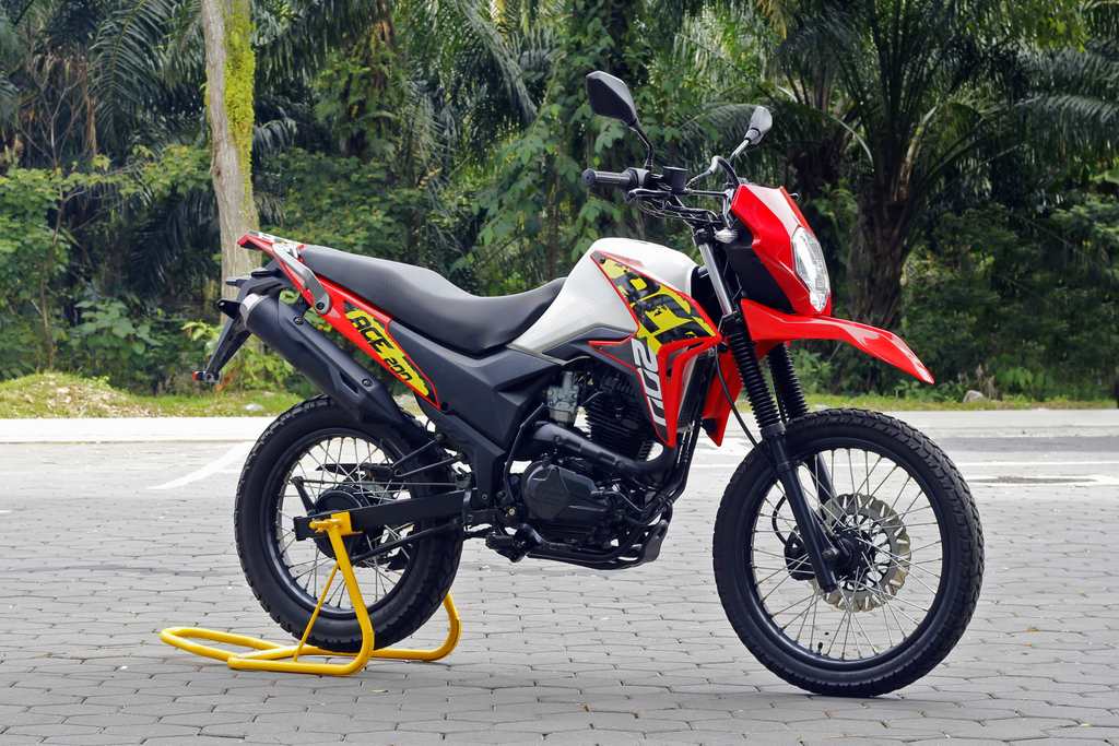 Bukan Satu atau Dua, Tapi 8 Motosikal Demak Bakal Gegar Malaysia