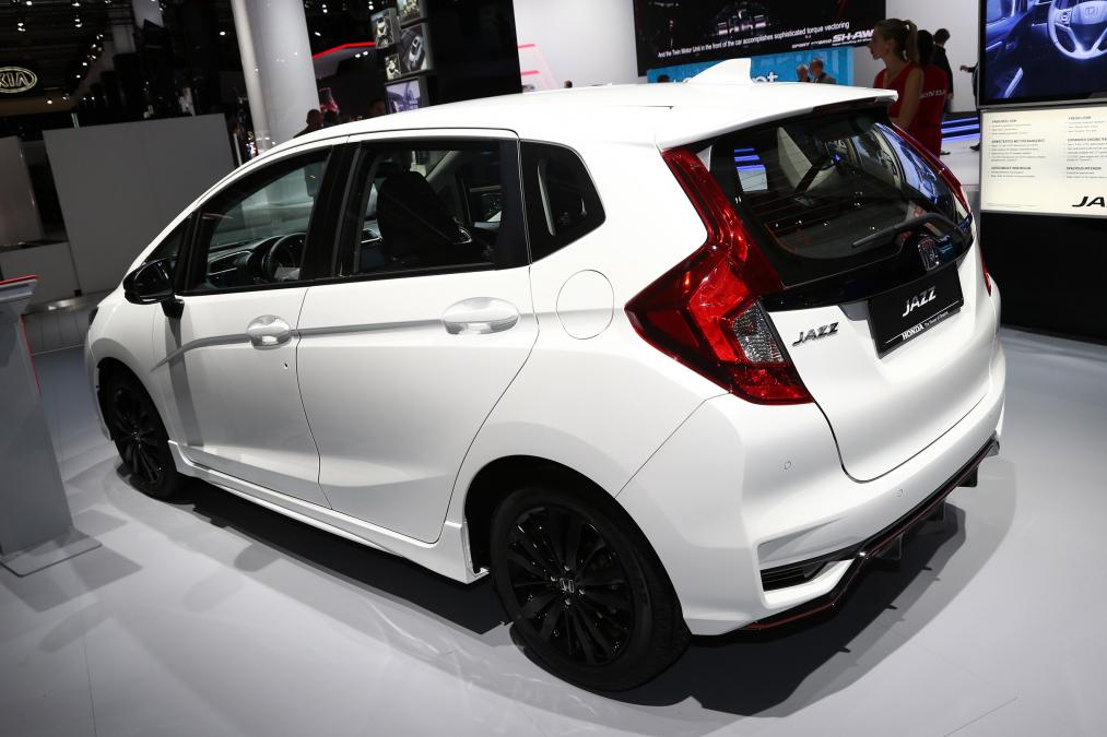 Honda Jazz Facelift (2018) UK Tambah Varian Sport Gaya Type-R, Harga RM92k