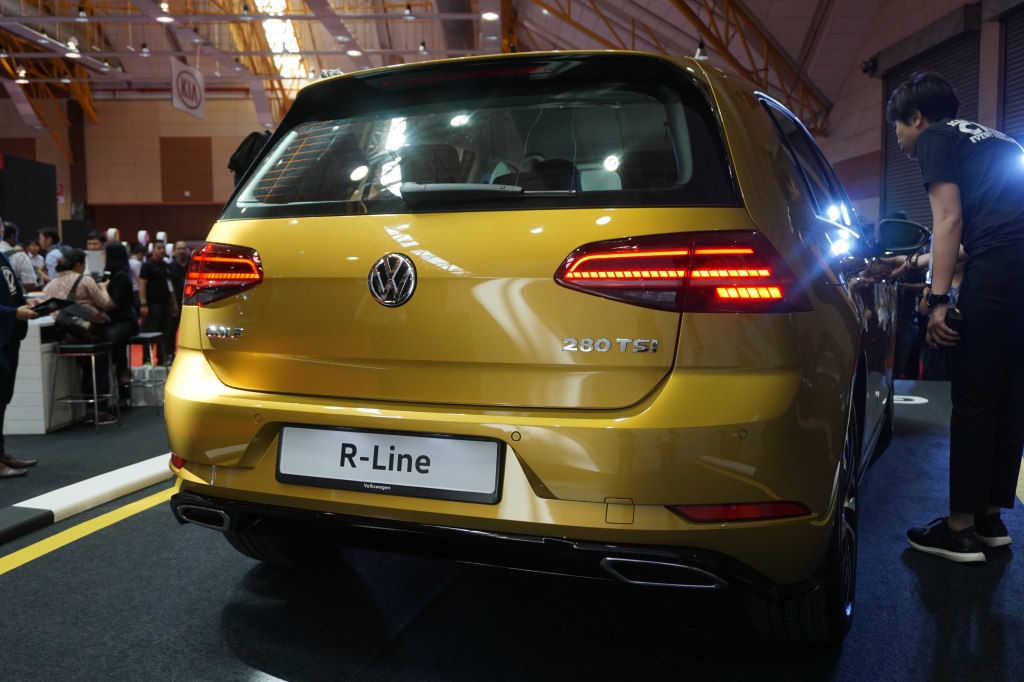 6 Fakta Pantas | Volkswagen Golf R-Line Kini di Malaysia, Harga RM166,990!