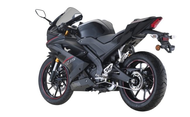 Sportbike Bakal Fenomena? Yamaha YZF-R15 Lancar di Malaysia, Harga RM11,988