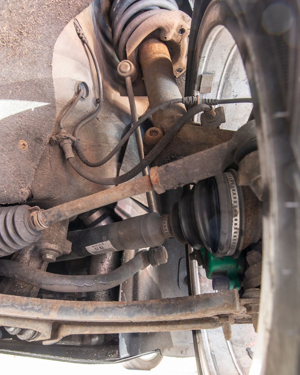 #TahukahAnda: Tentang Suspensi Strut MacPherson yang Perlu Anda Tahu