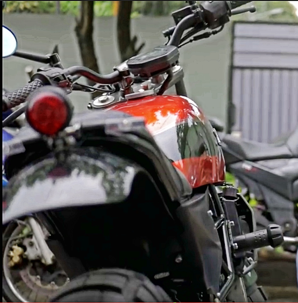 #BikinMotor: Dua Bulan Kuserahkan Jiwa Ragaku Hanya Untukmu, KTM 200 ...