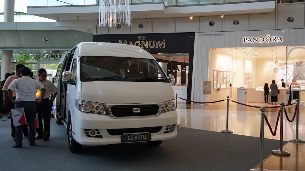 Go Auto-Higer Ace Dilancarkan - Van 15-18 Penumpang Harga Berbaloi ...