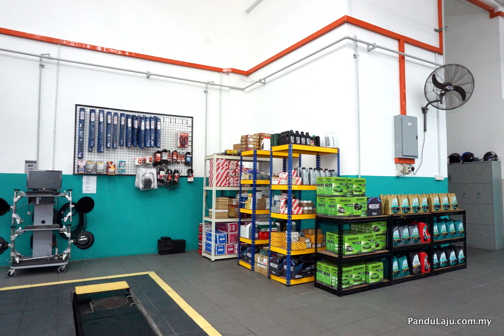 PETRONAS Auto Expert Pertama di Malaysia, Pusat Servis Profesional untuk Semua Jenis Kereta