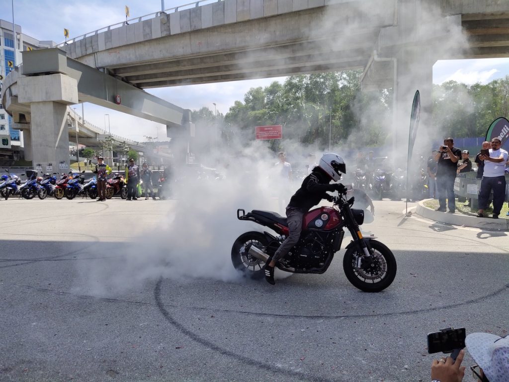 MFORCE SMART-Shop - Kedai Eksklusif dan Pusat Servis untuk 7 Jenama ...