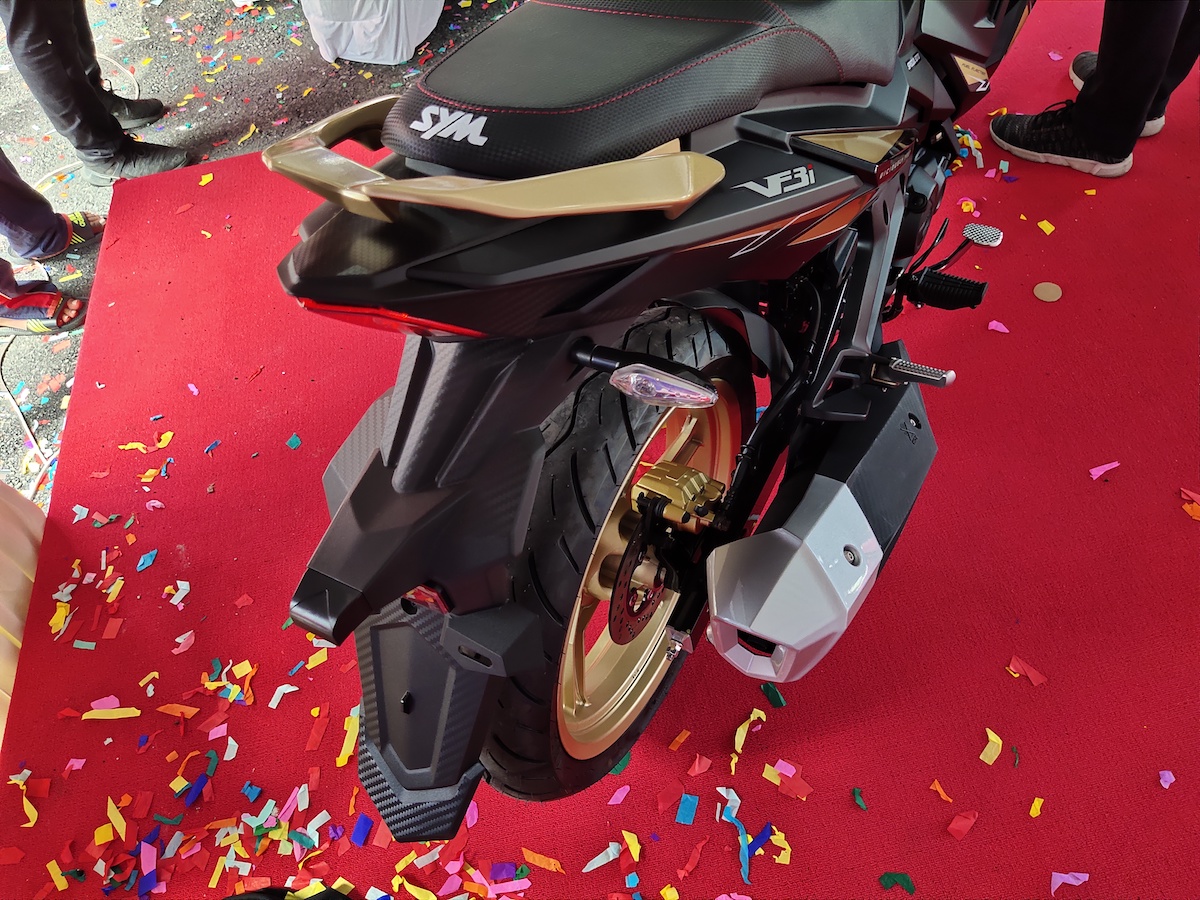 SYM VF3i 185 V2 Lancar dengan Warna, Grafik Lebih Trendy, Harga Bermula ...