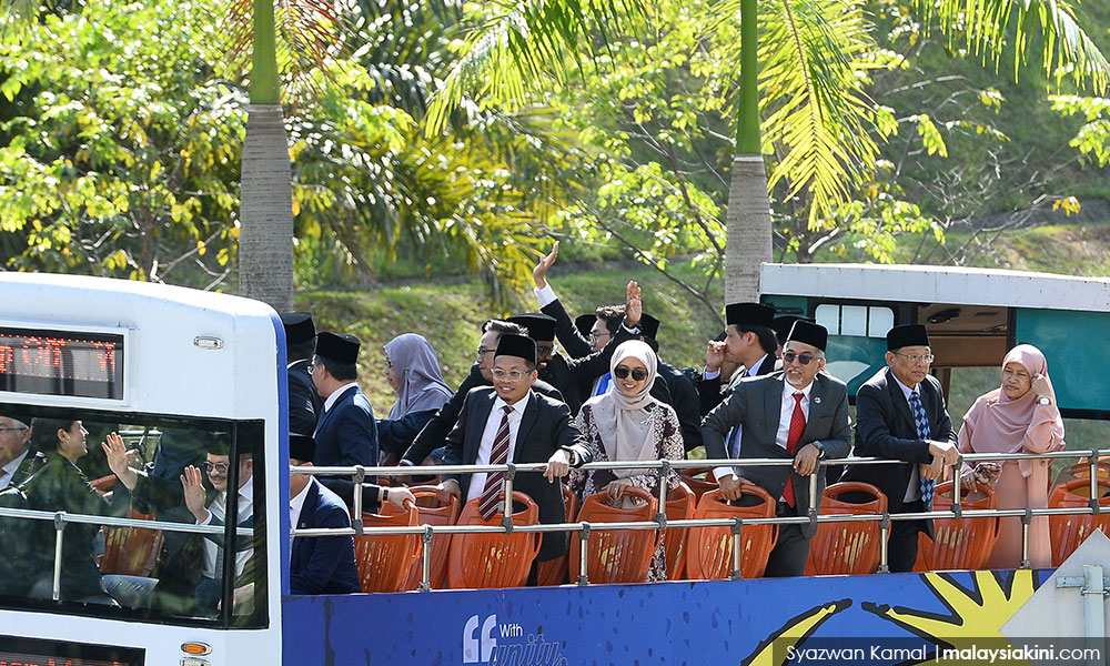 #TahukahAnda: Tentang Bas KL Hop-On Hop-Off yang Perlu Anda Tahu