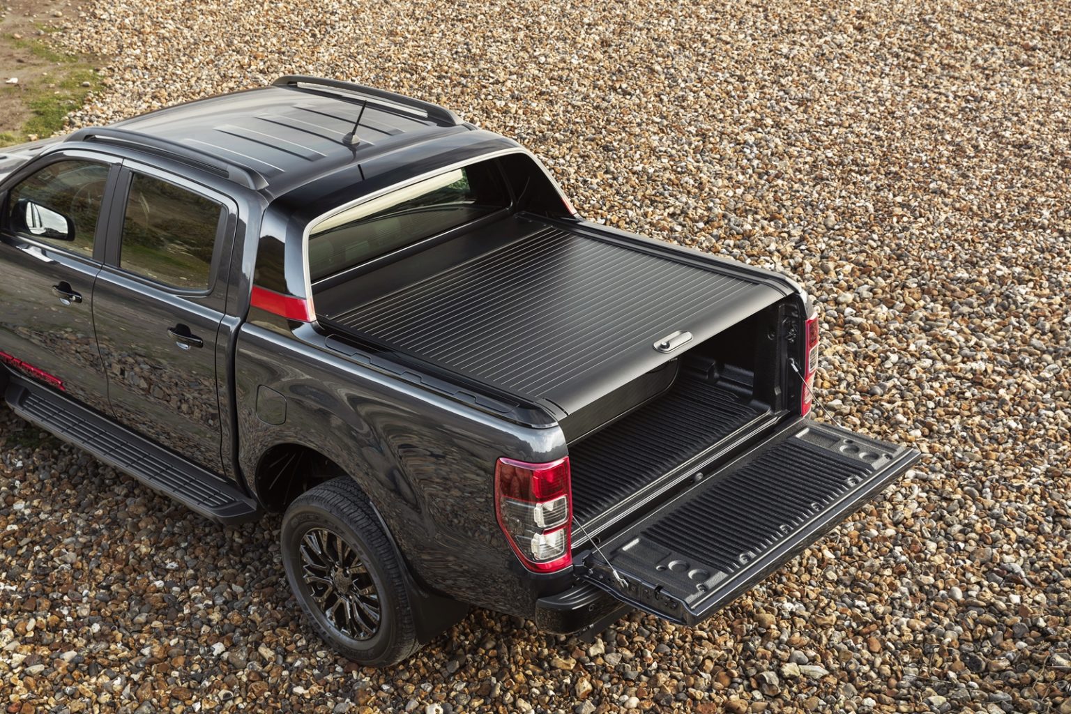 Ford Ranger Thunder - Wildtrak Edisi Terhad dengan Enjin Raptor, 210hp ...