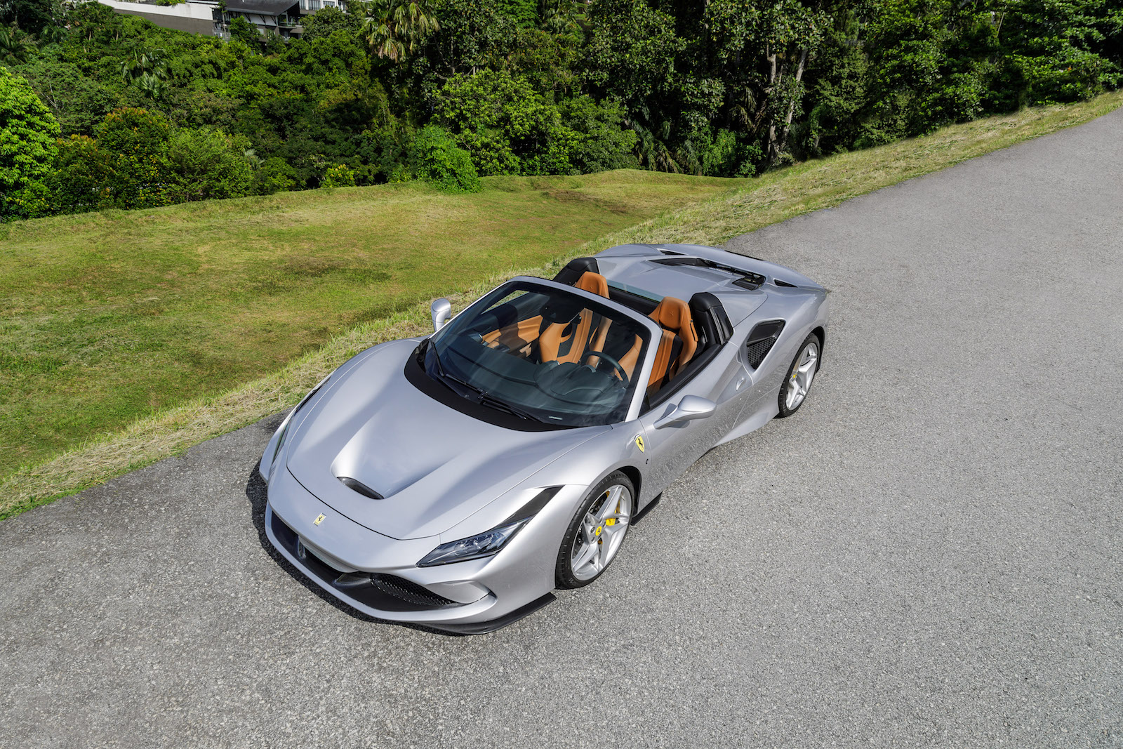 13 Fakta Pantas: Ferrari F8 Spider Kini di Malaysia, Harga Mula RM1.2 Juta