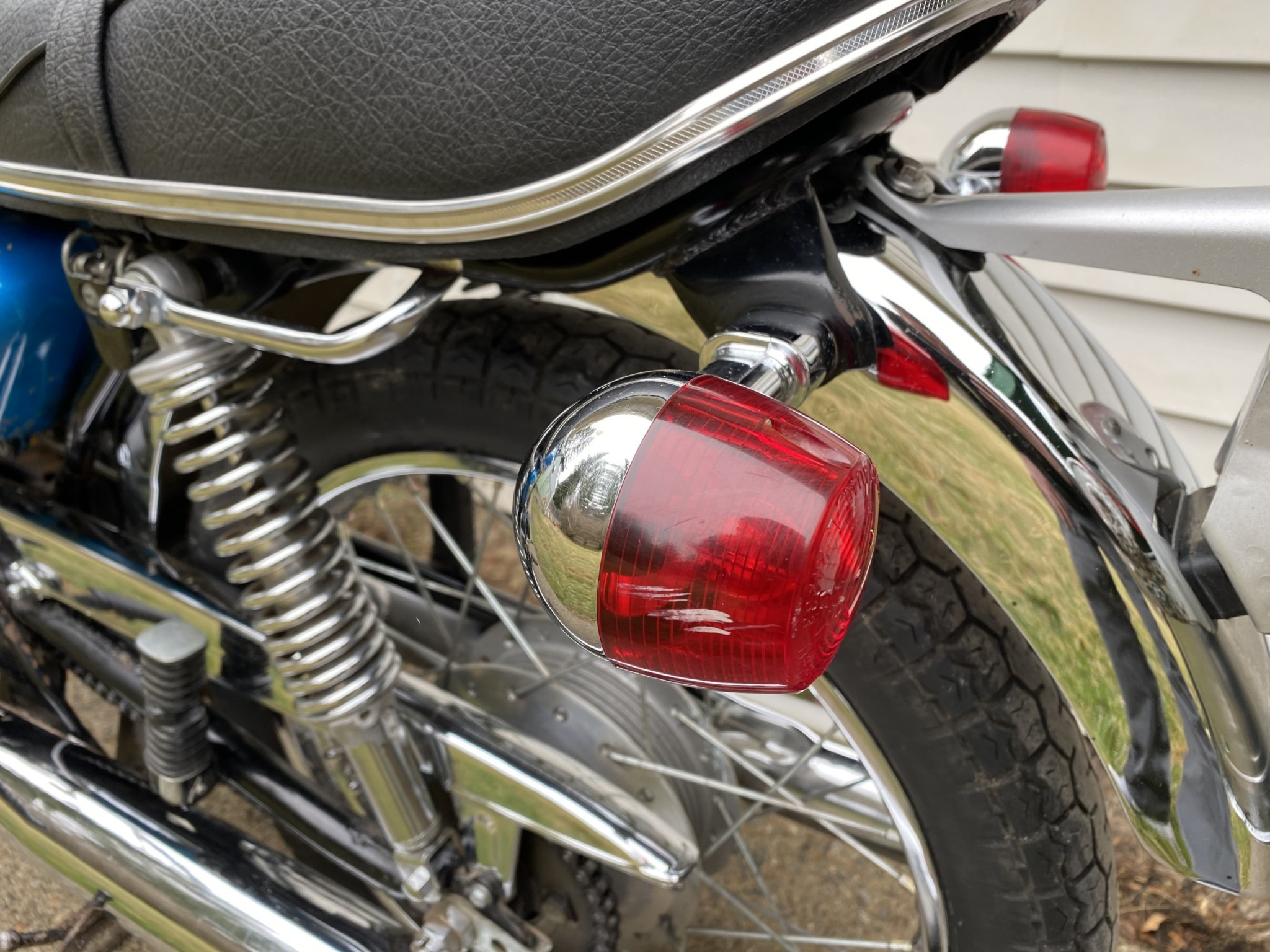 Yamaha RD200A (1974) Versi Penghidup Elektrik Ini Cuma Dijual RM14k Sahaja