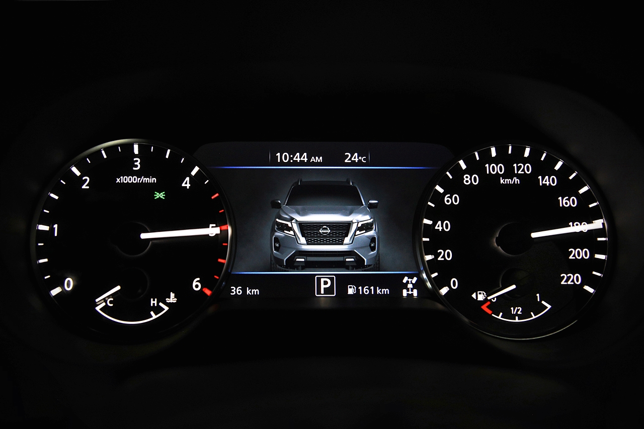 Nissan Navara (2021) yang Lebih Canggih dengan Brek Kecemasan Automatik ...