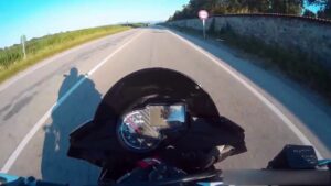 #TahukahAnda: Kenapa Penunggang Motosikal Patut Pakai Palam Telinga?