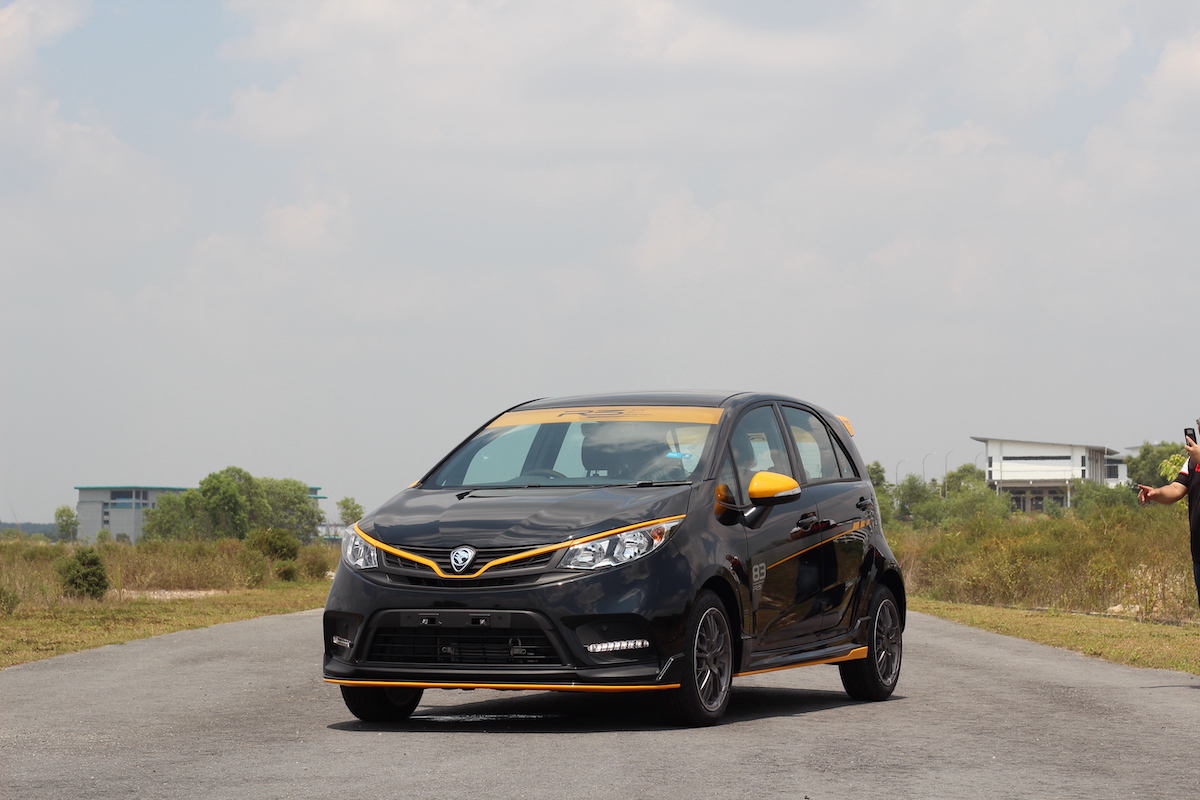 Apa Anda Dapat dengan Proton Iriz R3 Limited Edition (2021)? Harga RM52.9k