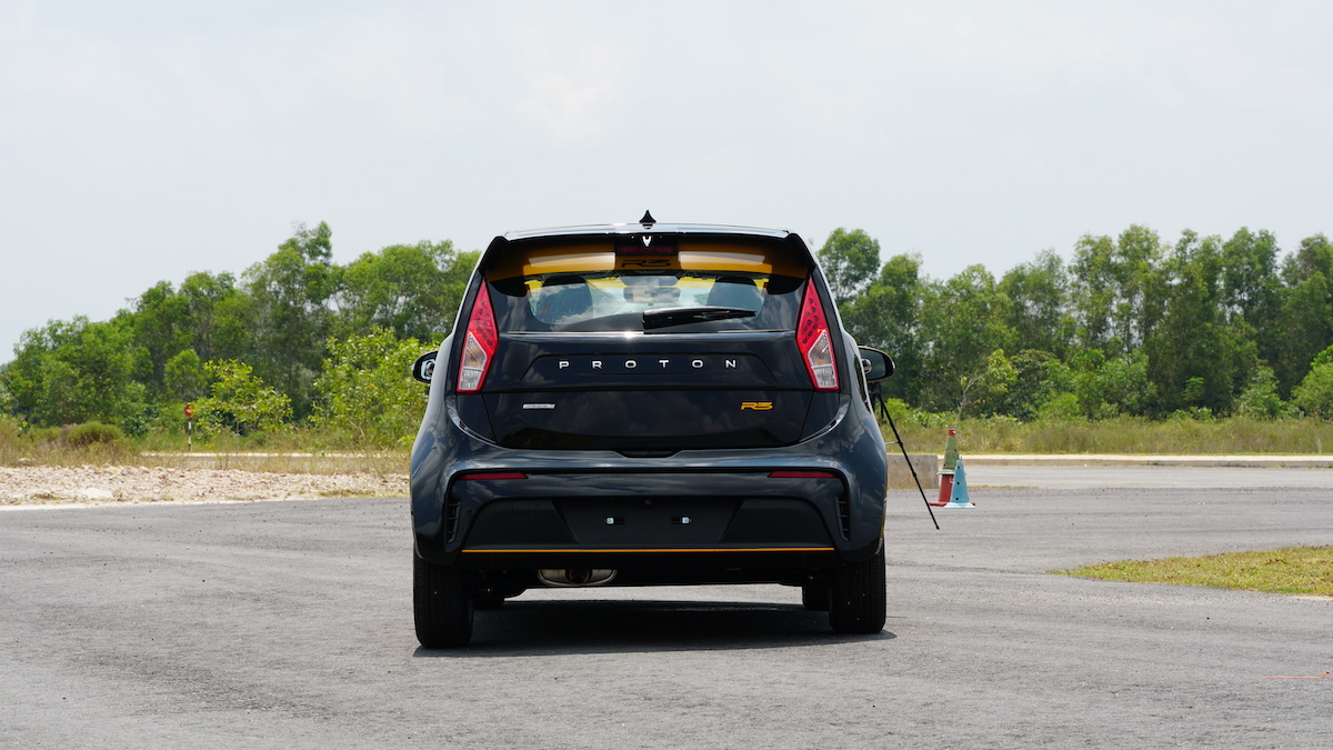 Apa Anda Dapat dengan Proton Iriz R3 Limited Edition (2021)? Harga RM52.9k