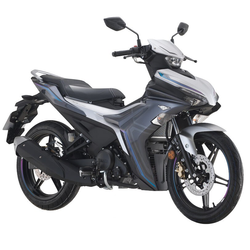 Perbandingan: Yamaha Y16ZR (2021) vs SYM VF3i Pro (2020), Model Mana ...