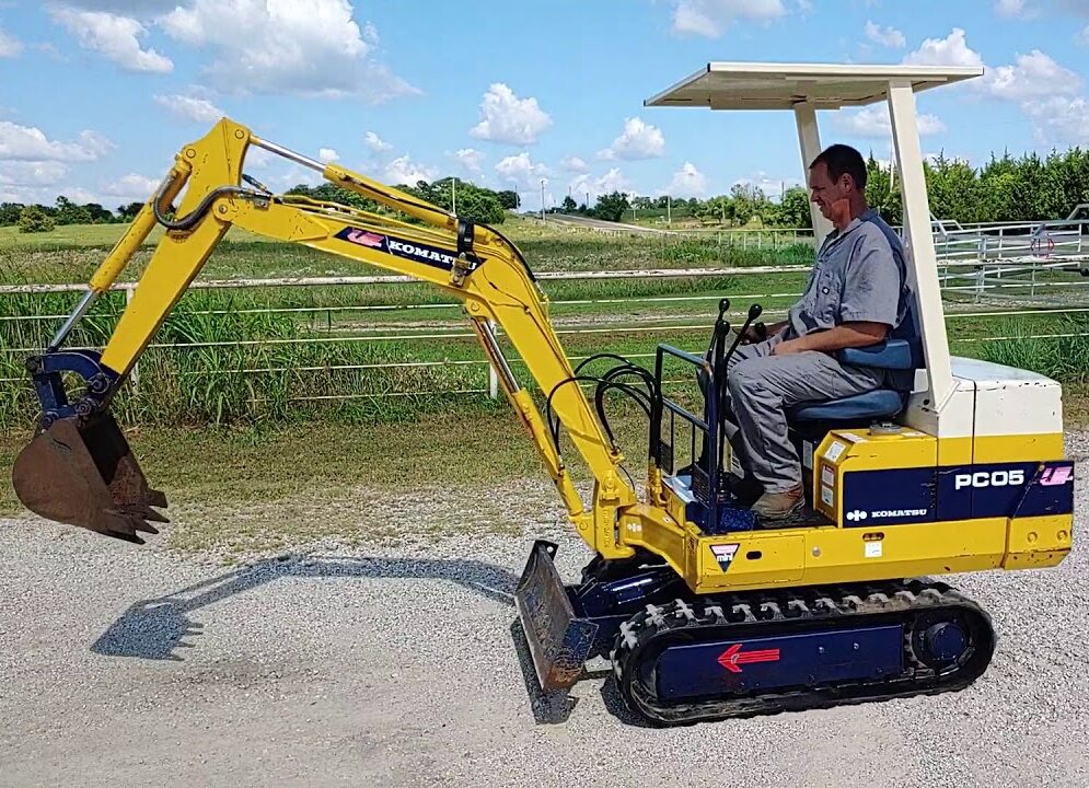 Honda, Komatsu Bangunkan Jengkaut Mini Elektrik!
