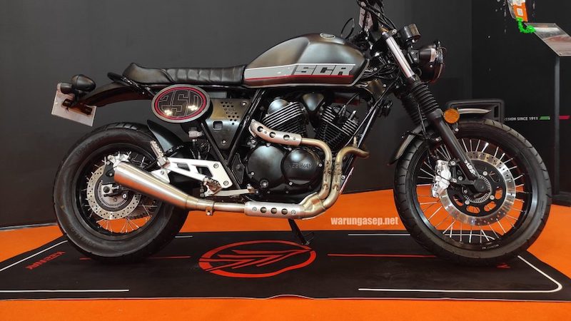 Scrambler Gaya Retro, Keeway SCR250V (2022) Lancar di Indonesia, Harga ...