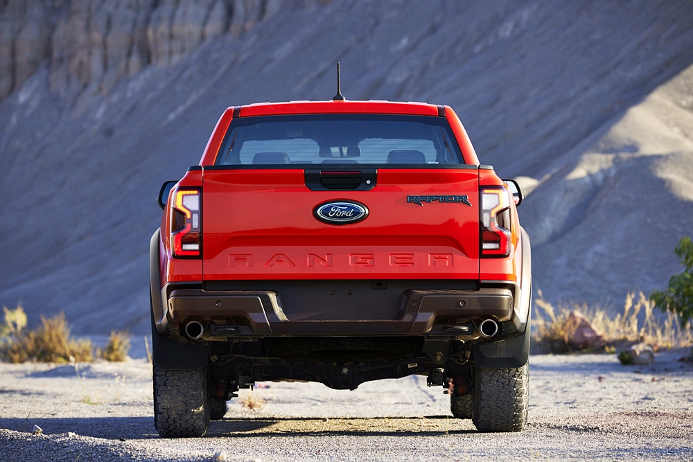 Ford Ranger Raptor (2022) Buka Tempahan di UK, Harga Mula RM316k!