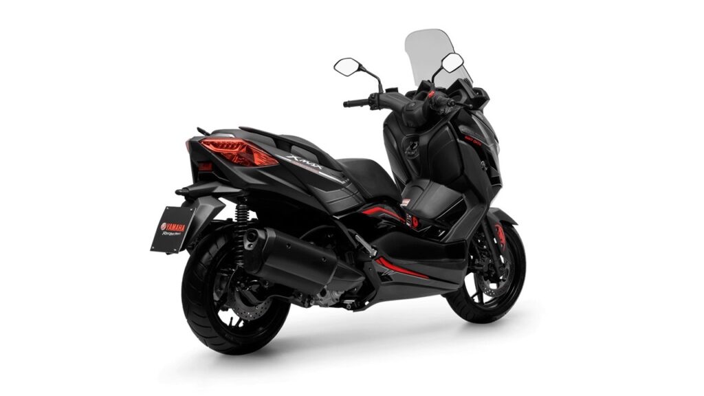Brazil Lancar Yamaha XMAX Darth Vader Limited Edition 200 Unit Sahaja ...