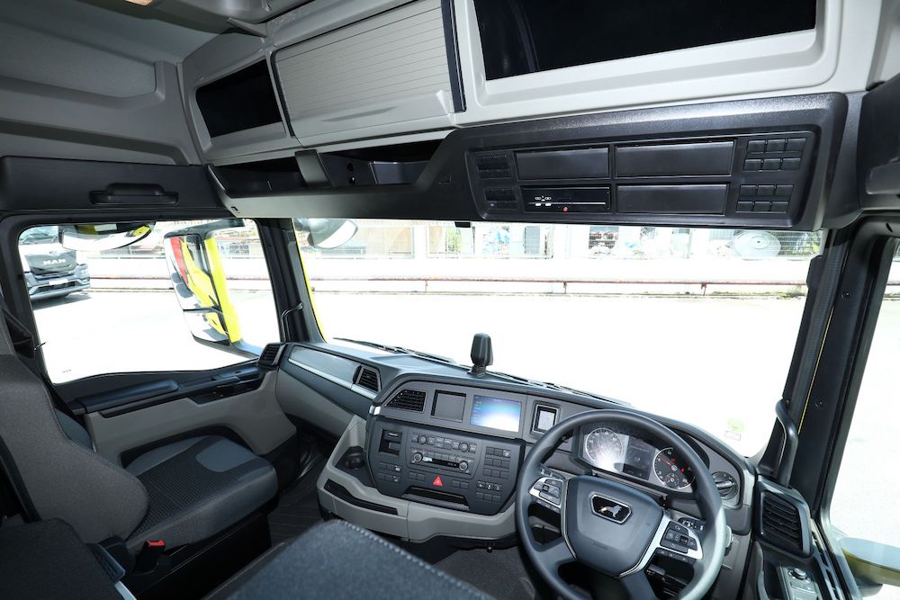 Trak MAN TM Cab (2022) yang Lebih Canggih, Selesa Lancar di Malaysia