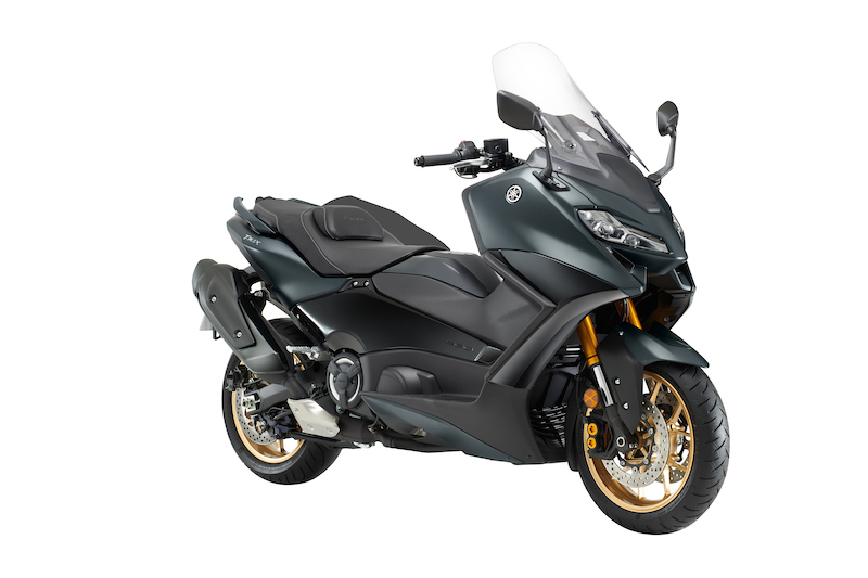 Yamaha TMAX Tech Max (2022) Versi CKD Lancar di Malaysia, Harga Mula RM75k!
