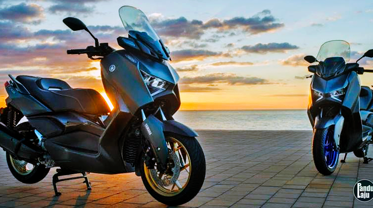 Yamaha XMAX (2023)