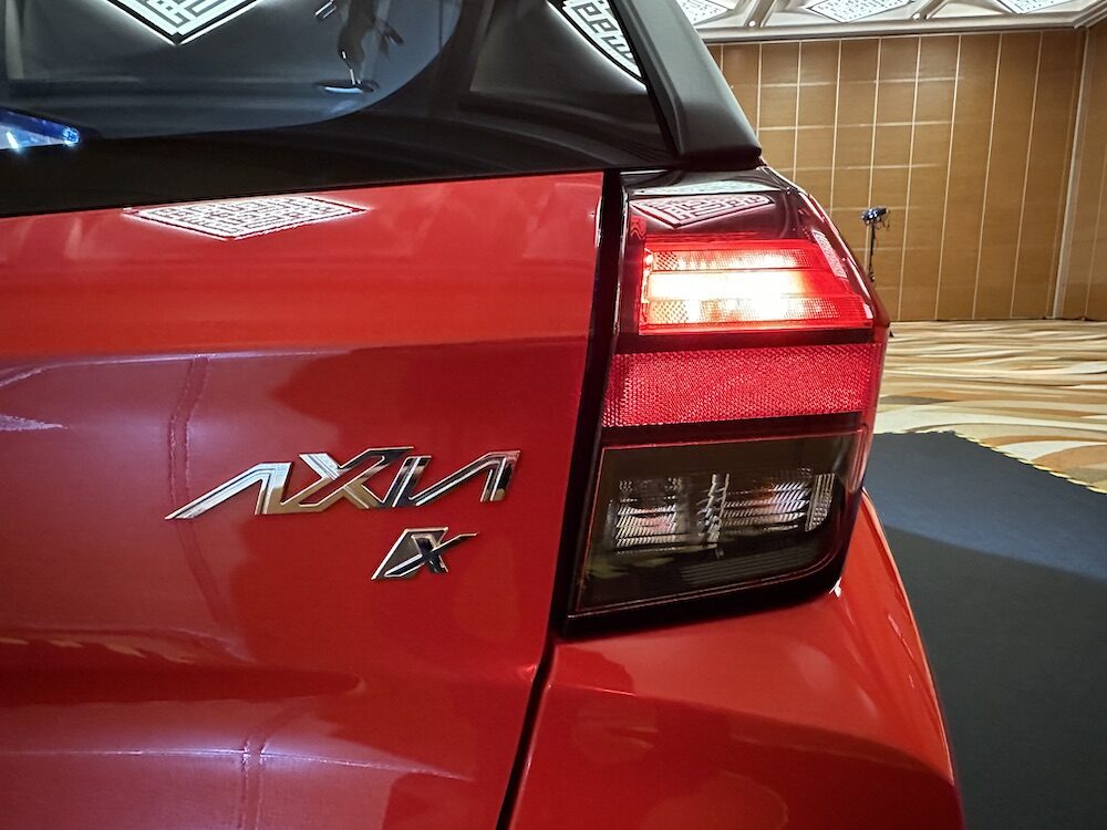 #Perbandingan: Beza Luaran Perodua Axia X vs Perodua Axia AV (2023)