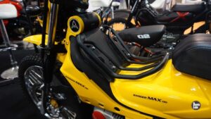 Aveta Pamer Kapcai Scrambler Ranger Max 130 (2023) dengan Aksesori Touring