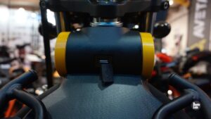 Aveta Pamer Kapcai Scrambler Ranger Max 130 (2023) dengan Aksesori Touring