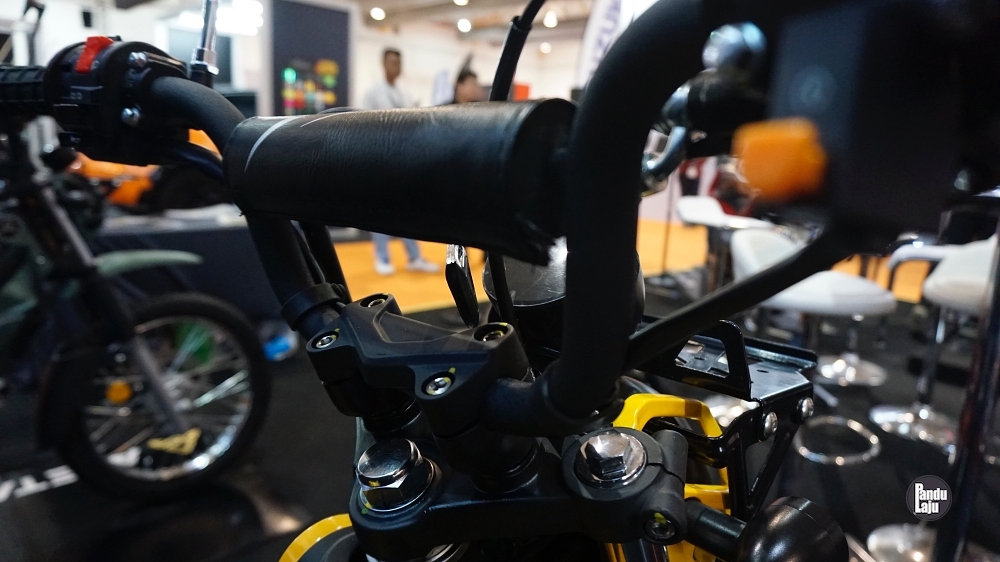 Aveta Pamer Kapcai Scrambler Ranger Max 130 (2023) dengan Aksesori Touring