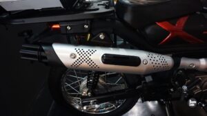 Aveta Pamer Kapcai Scrambler Ranger Max 130 (2023) dengan Aksesori Touring