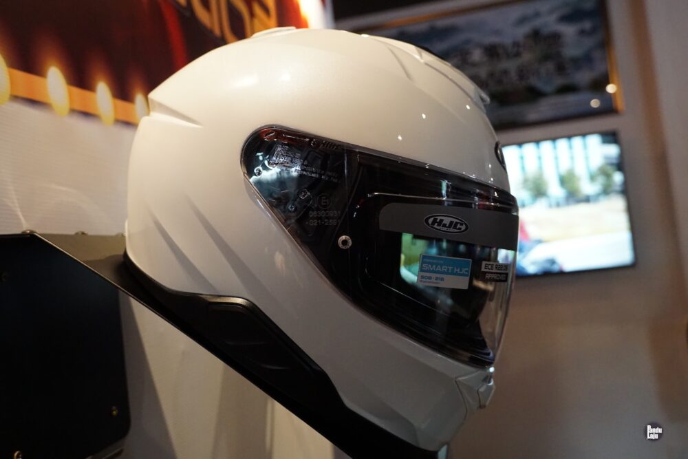 HJC Helmets Malaysia Perkenalkan 3 Siri Helmet Baharu, Harga Mula RM519