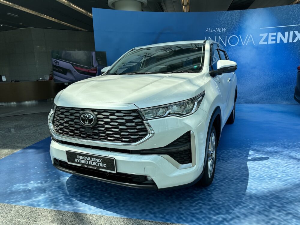 Toyota Innova Zenix (2023) dengan TSS 3.0 Lancar di Malaysia! Ada Varian Hibrid, Harga Mula RM165k