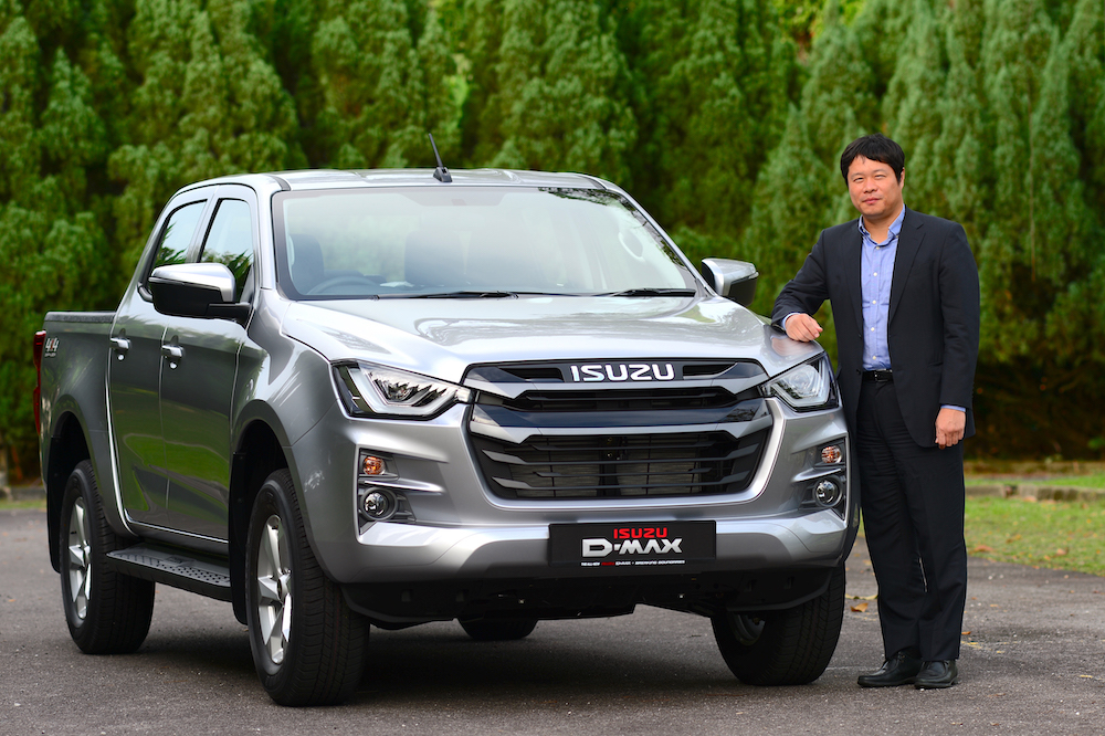 Isuzu D-Max Standard 1.9L Double Cab (2023) Kini Ada Kamera Undur, Harga RM105k!