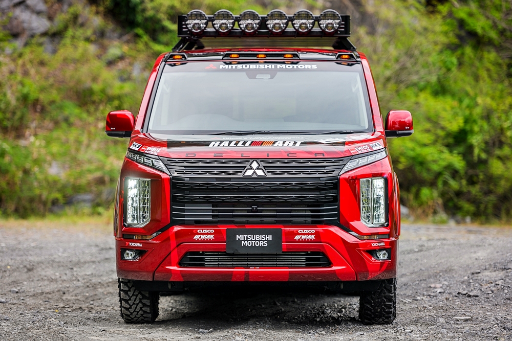 Mitsubishi Delica D:5 Jadi Van Rasmi Pasukan Mitsubishi Ralliart untuk ...