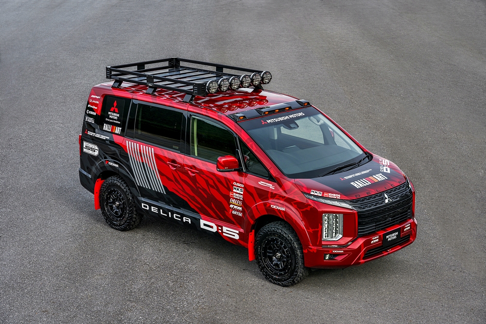 Mitsubishi Delica D:5 Jadi Van Rasmi Pasukan Mitsubishi Ralliart untuk ...