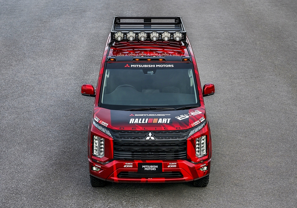 Mitsubishi Delica D:5 Jadi Van Rasmi Pasukan Mitsubishi Ralliart untuk ...