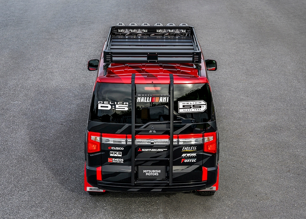 Mitsubishi Delica D:5 Jadi Van Rasmi Pasukan Mitsubishi Ralliart untuk ...