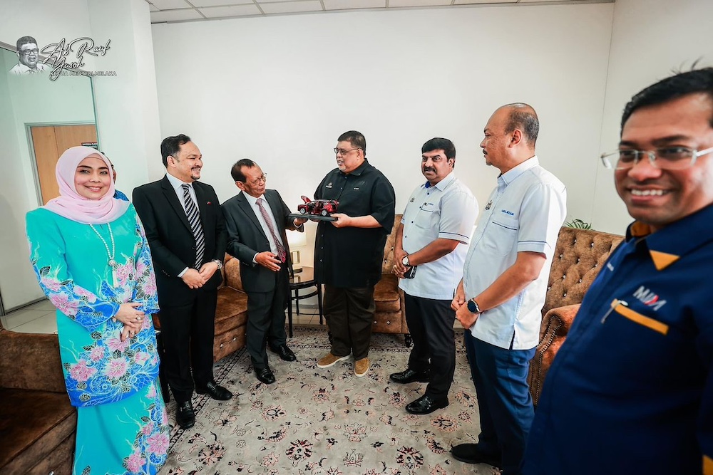EPMB Tandatangan MoU untuk Pembuatan, CKD Kenderaan GWM di Malaysia