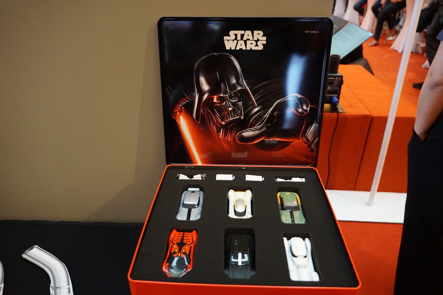 Shell Malaysia Lancar Koleksi Kereta RC dengan Bluetooth 'Star Wars Racer'