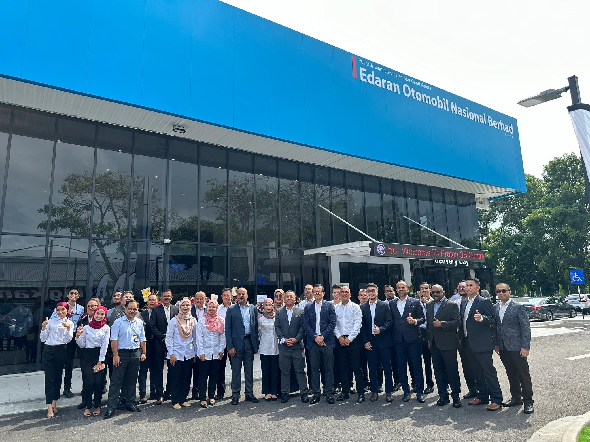 Pusat 3S Proton EON Banting Dinaik Taraf, Kini Lebih Luas, Moden dan ...