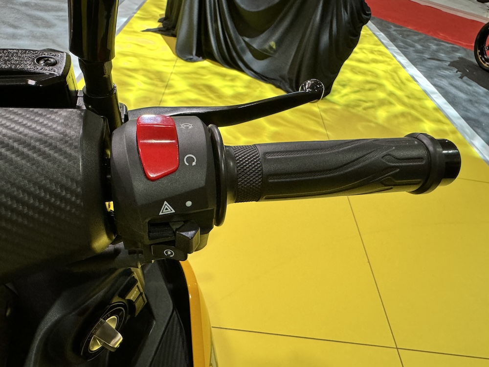 #MAS2024: Ini Spesifikasi Lengkap Supermoped Voge FR150 Formica Rossa