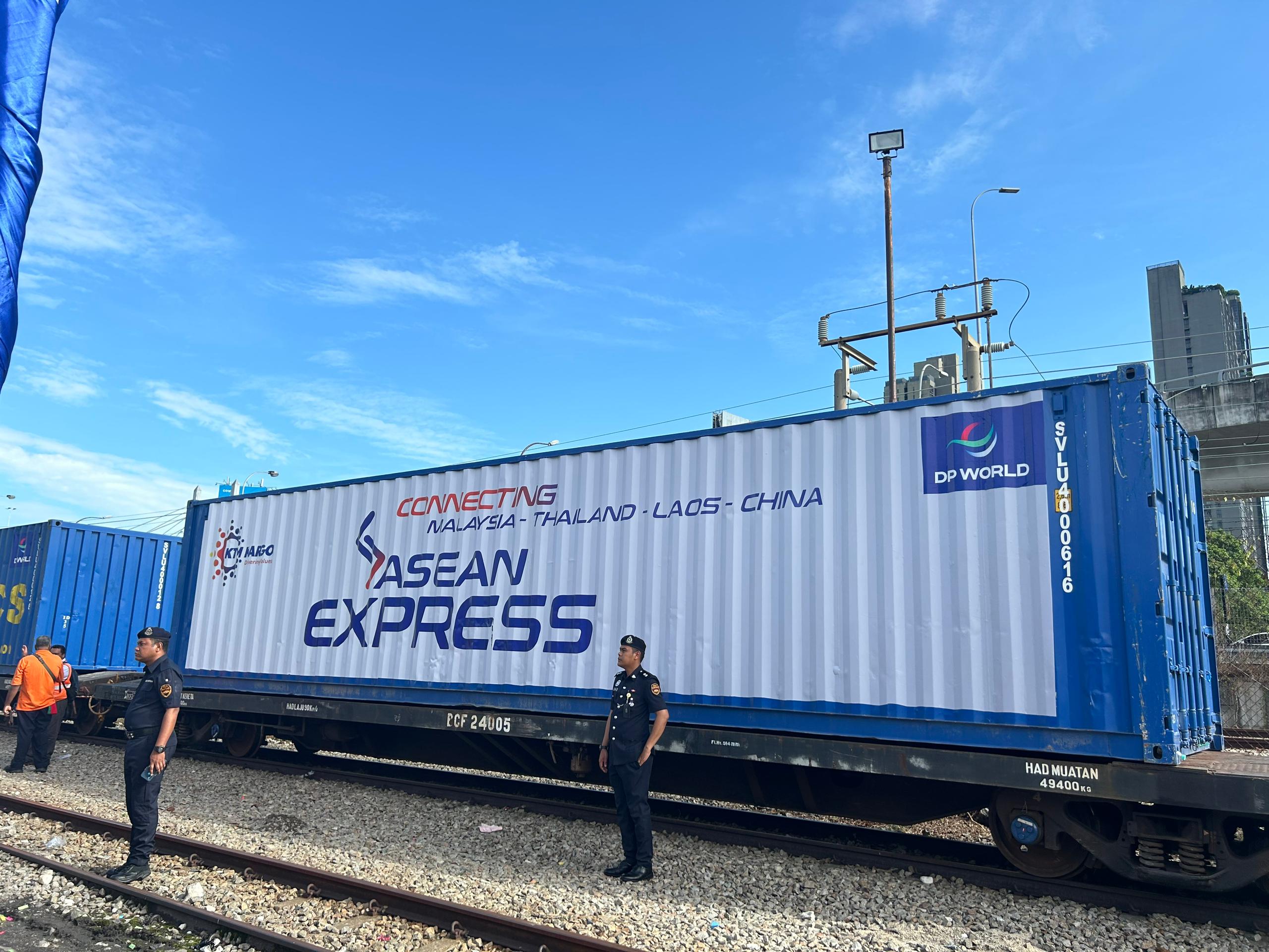 KTMB Lancar Asean Express, Lokomotif Pajakan Pertama Malaysia Rentas ...