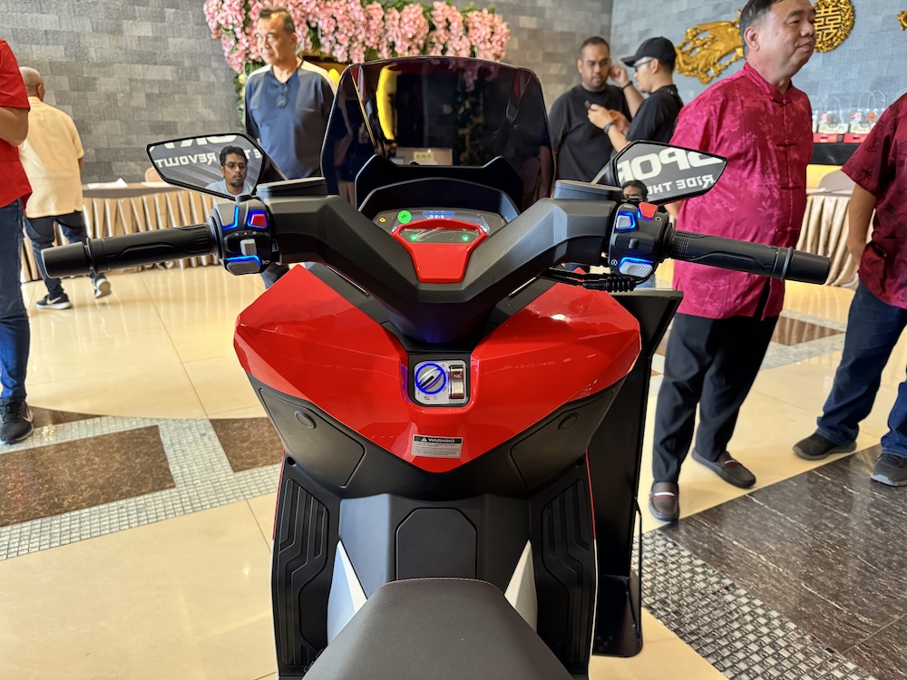 AMI Lancar Skuter Maksi MODA Sporter S dalam Dua Warna Pilihan, Harga ...